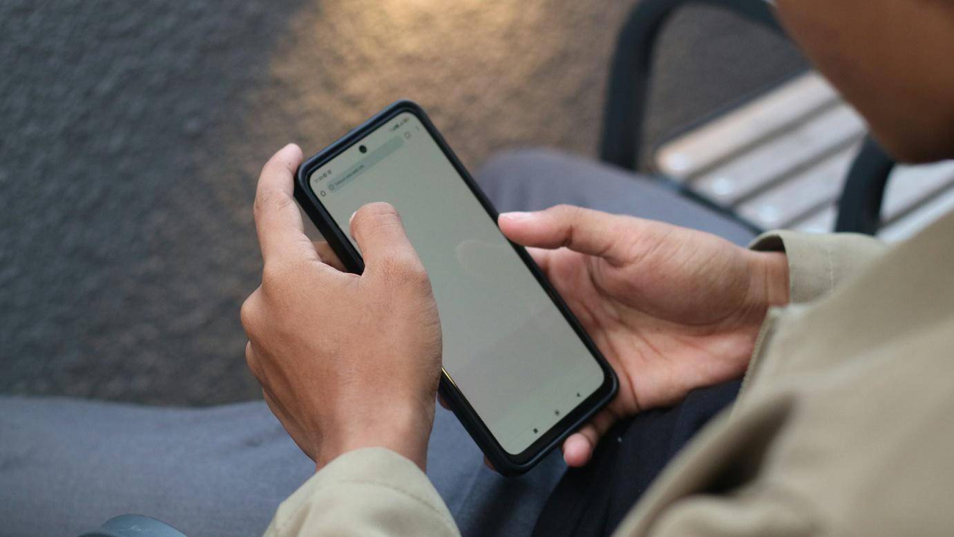 Why Document Management is Important for Smartphone Users - News - IMEI ...